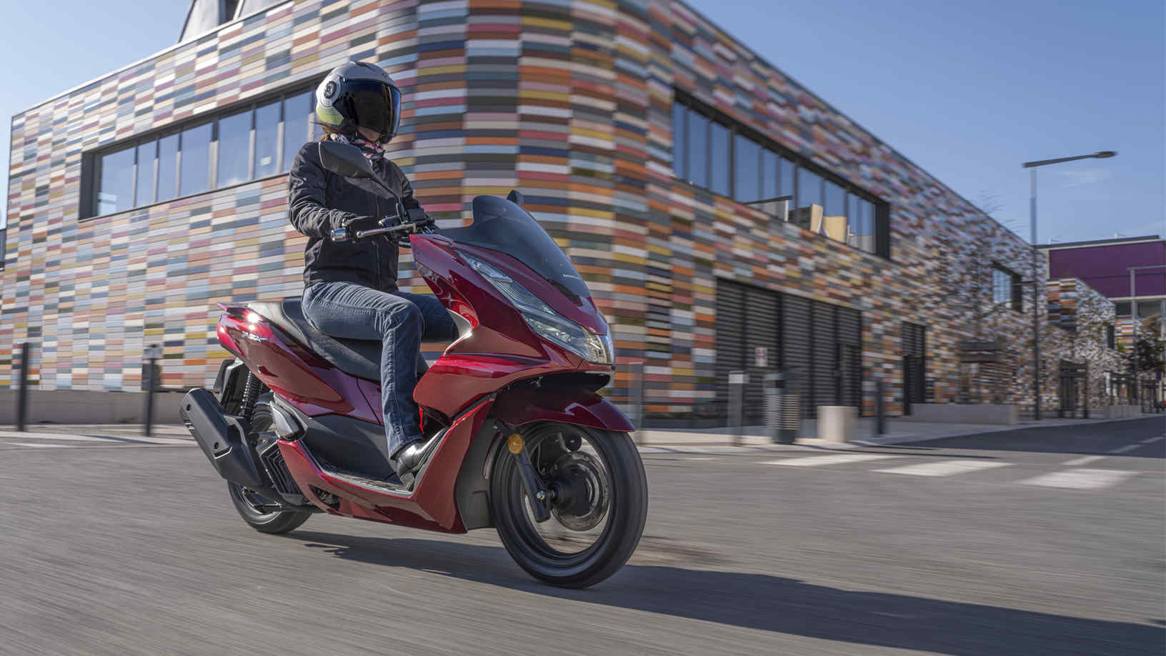 Honda PCX125 | Honda Roller | Motorräder | 125-ccm-Motorräder und -Roller