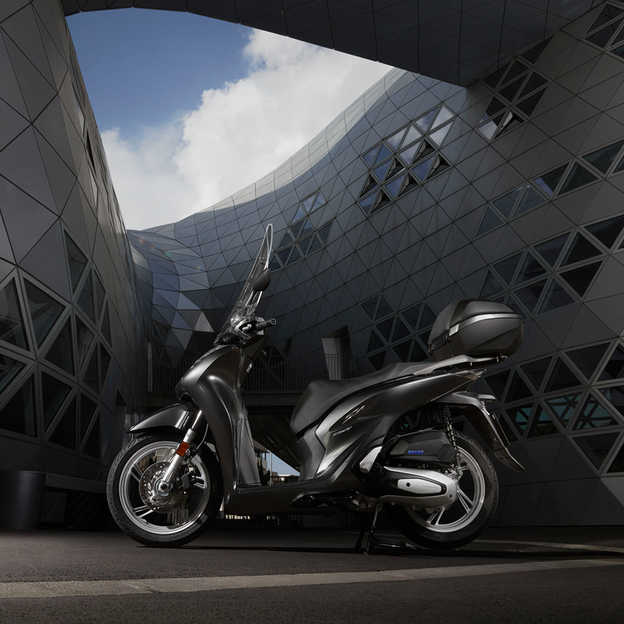Übersicht – SH150i – Roller – Modellpalette – Motorräder – Honda