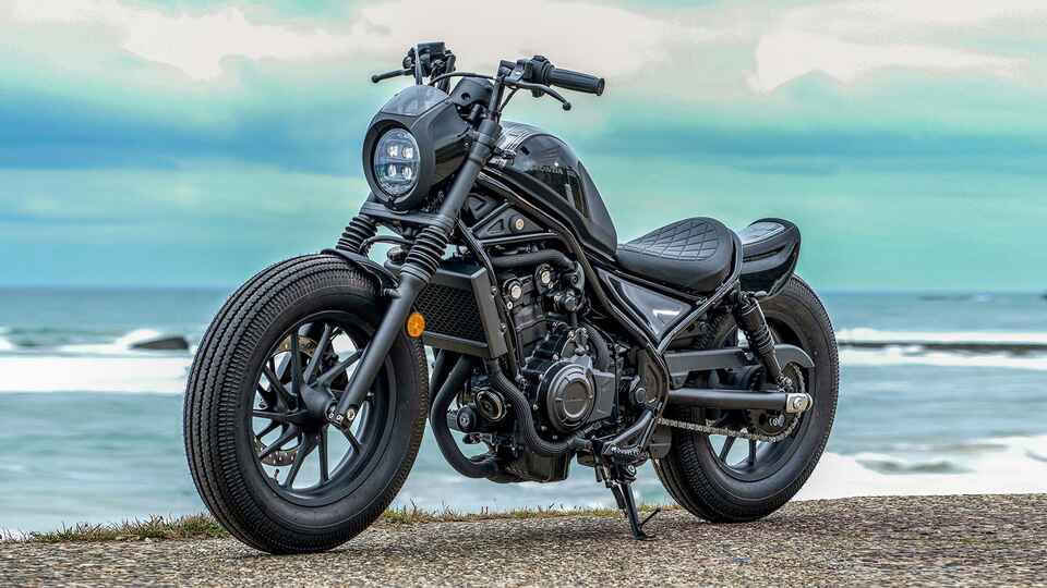 Honda zeigt 10 aufregend-inspirierende CMX Custom Rebels beim Wheels ...